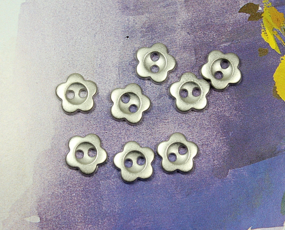 Metal Buttons - Flower Metal Buttons , Silver Color , 2 Holes , 0.39 ...