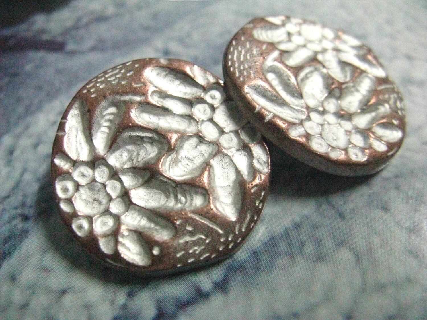 Metal Buttons - Edelweiss Intaglio Metal Buttons , Copper White Patina ...