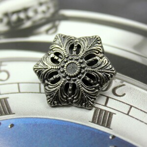 Metal Buttons - Snowflakes Metal Buttons , Gray Silver Color , Shank ...