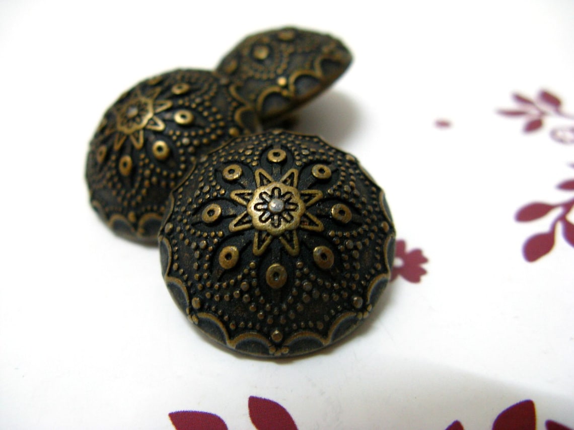 Metal Buttons Gothic Flower Metal Buttons Antique Brass - Etsy