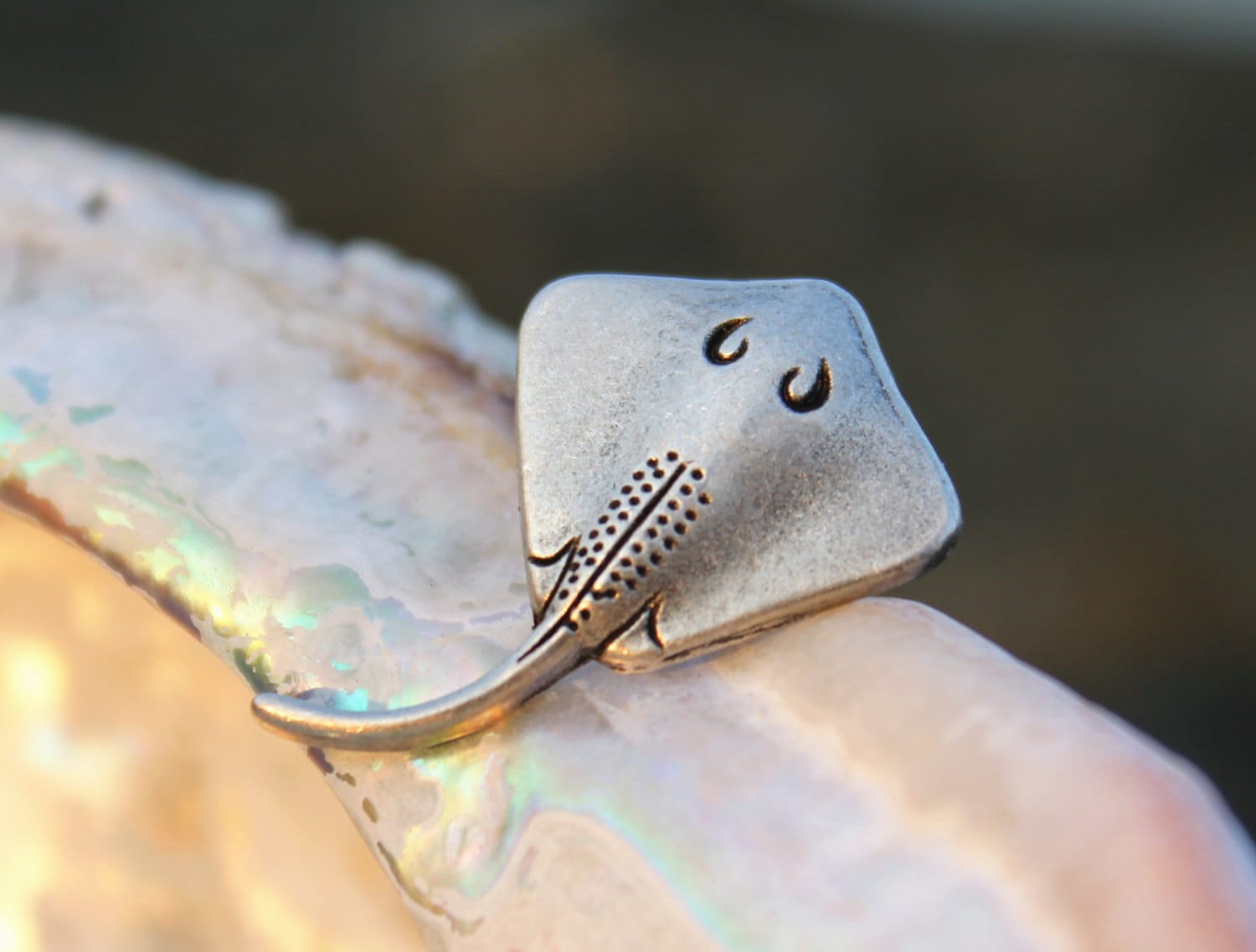 Metal Buttons Stingray Antique Silver Metal Shank Buttons - Etsy
