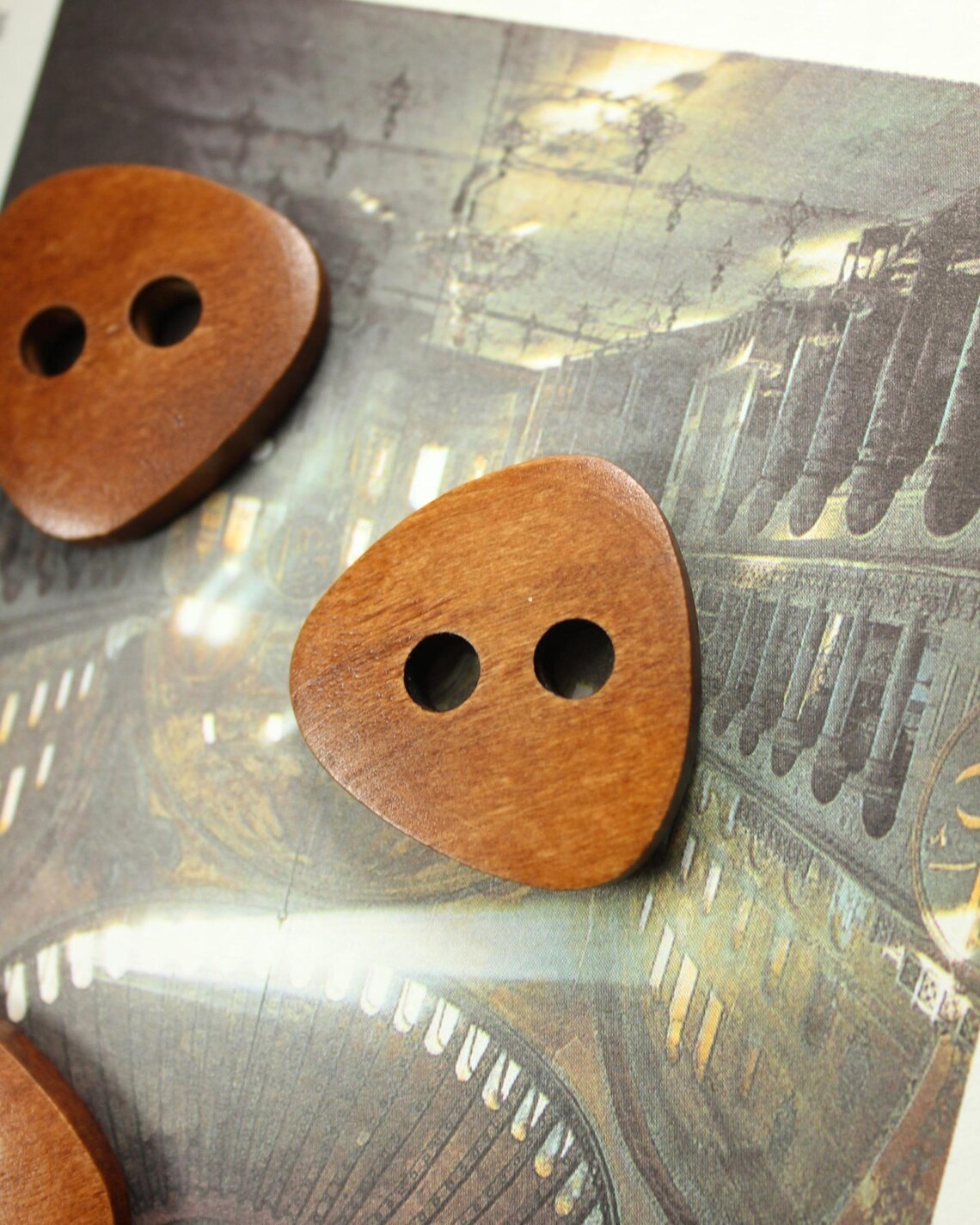 Wooden Buttons - Round Triangle Design Light Brown Big Holes Wooden ...