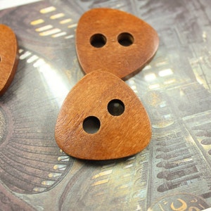 Wooden Buttons - Round Triangle Design Light Brown Big Holes Wooden ...
