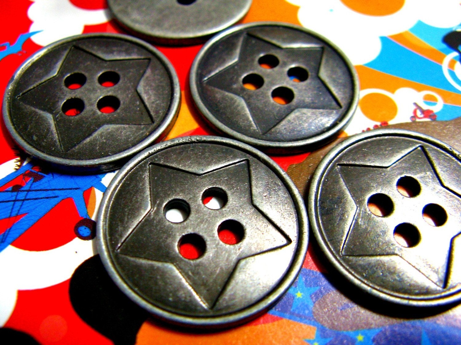 Star Metal Buttons - Gunmetal Coin Style Engraving Star Buttons.4 Hole ...