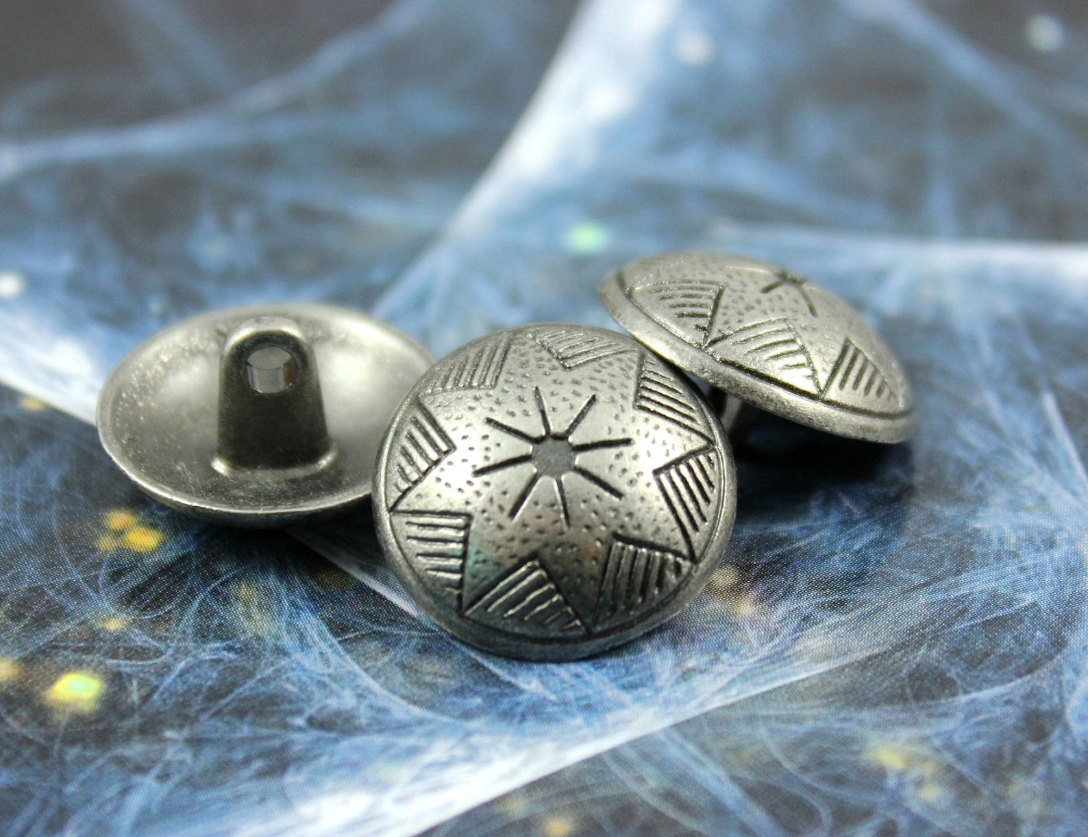 Metal Buttons - Octastar Metal Buttons , Gray Silver Color , Domed ...