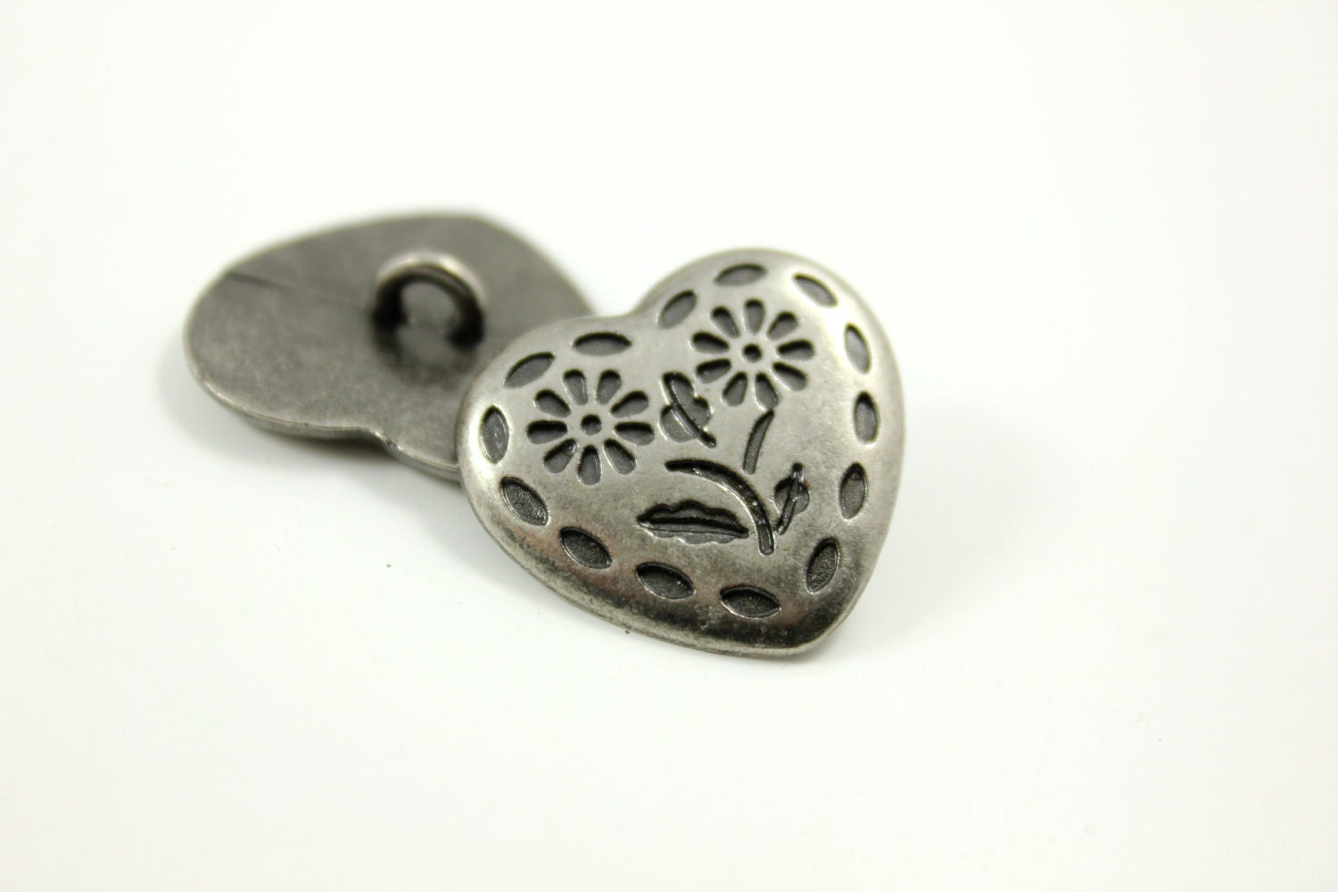 Metal Buttons Flowers in Heart Metal Buttons Gray Silver - Etsy