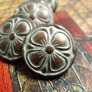 Clover Metal Buttons - Set 10 Cutie Copper White Patina Clover Buttons ...