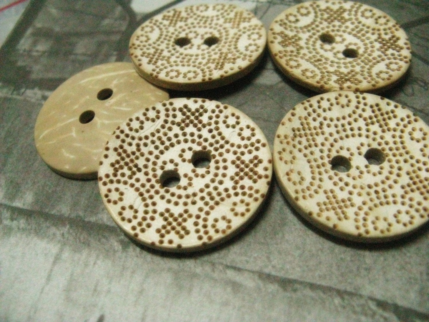 Wooden Buttons Fantastic Engraving Bohemia Flowery Dots - Etsy