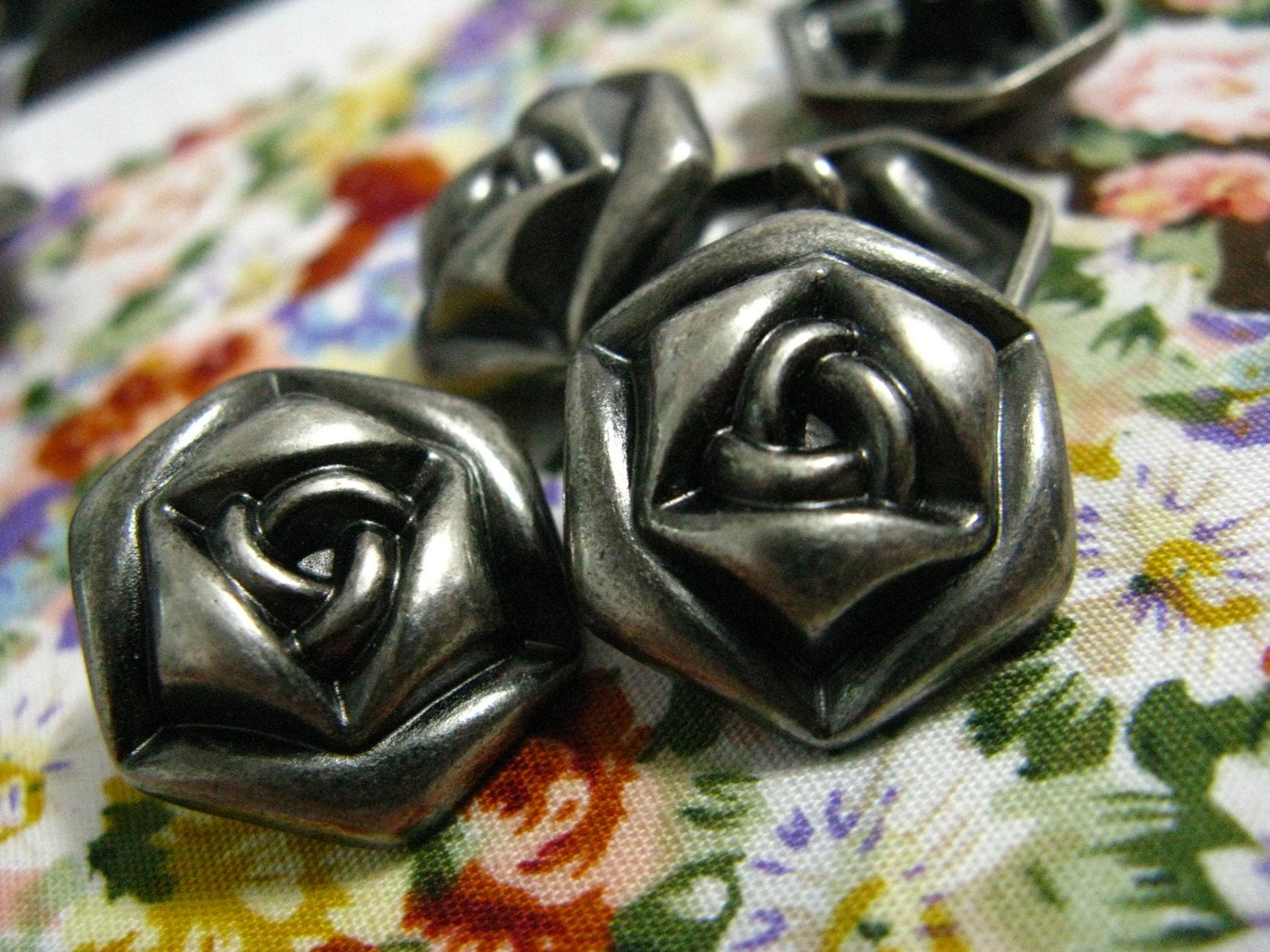 Metal Buttons Rose Metal Buttons Gray Silver Color Shank | Etsy