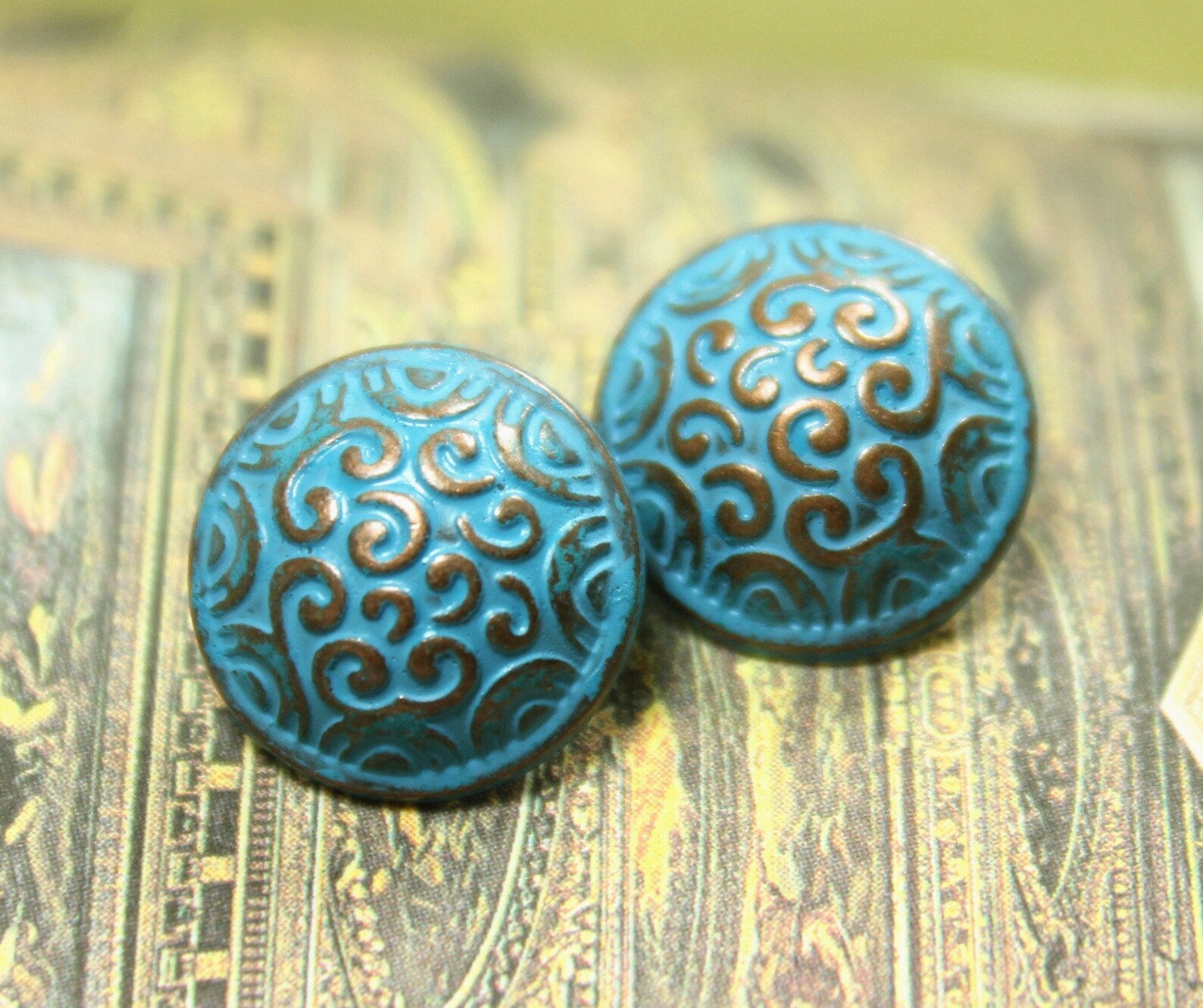 Metal Buttons - Cirrus Metal Buttons , Copper Blue Color , Domed ...