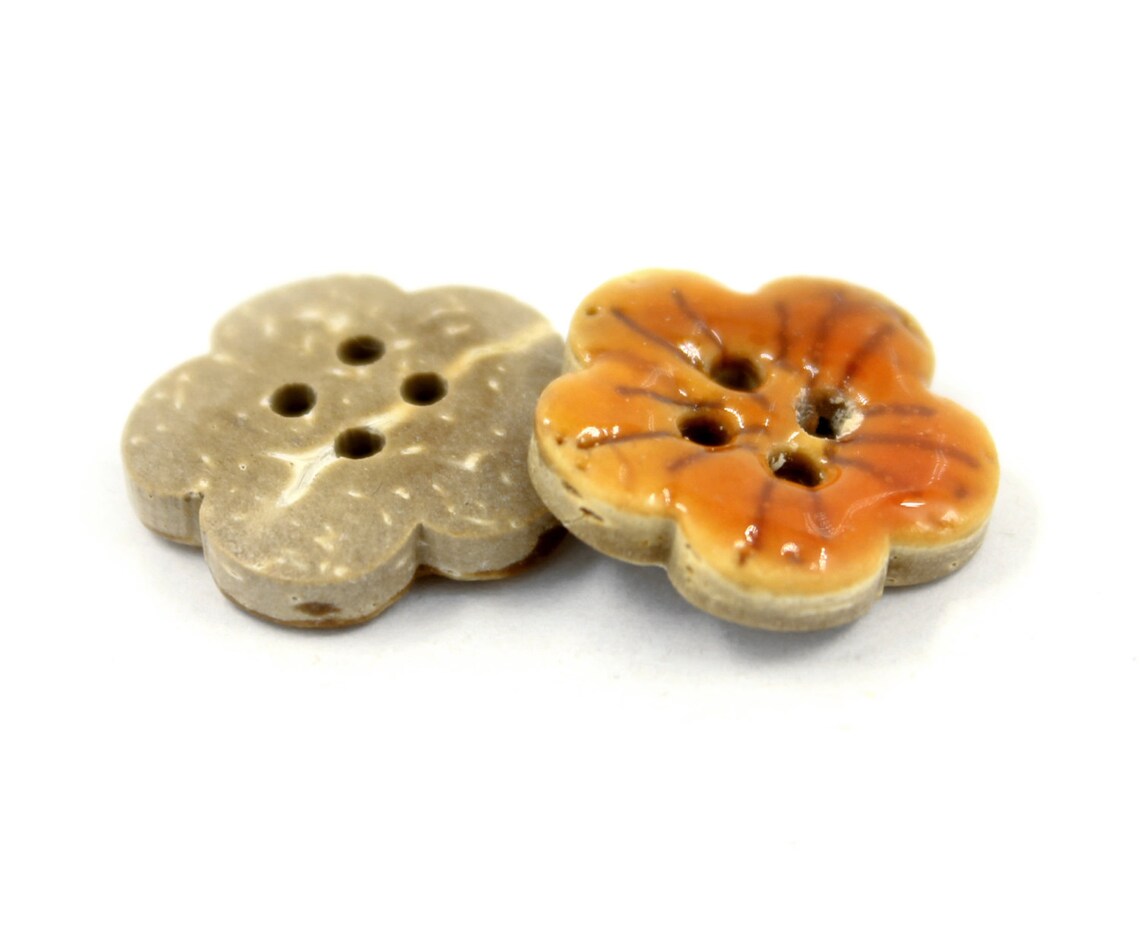 10 Pieces of Translucent Orange Enamel Sakura Buttons With Coconut Base ...