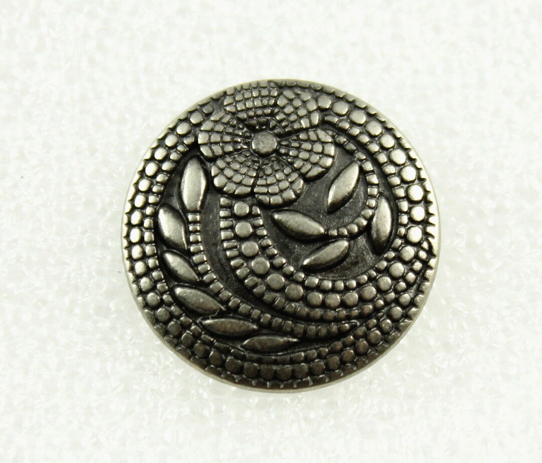 Wholesale - Flower Metal Buttons - Set 50 Thin Gunmetal Carved Floret ...