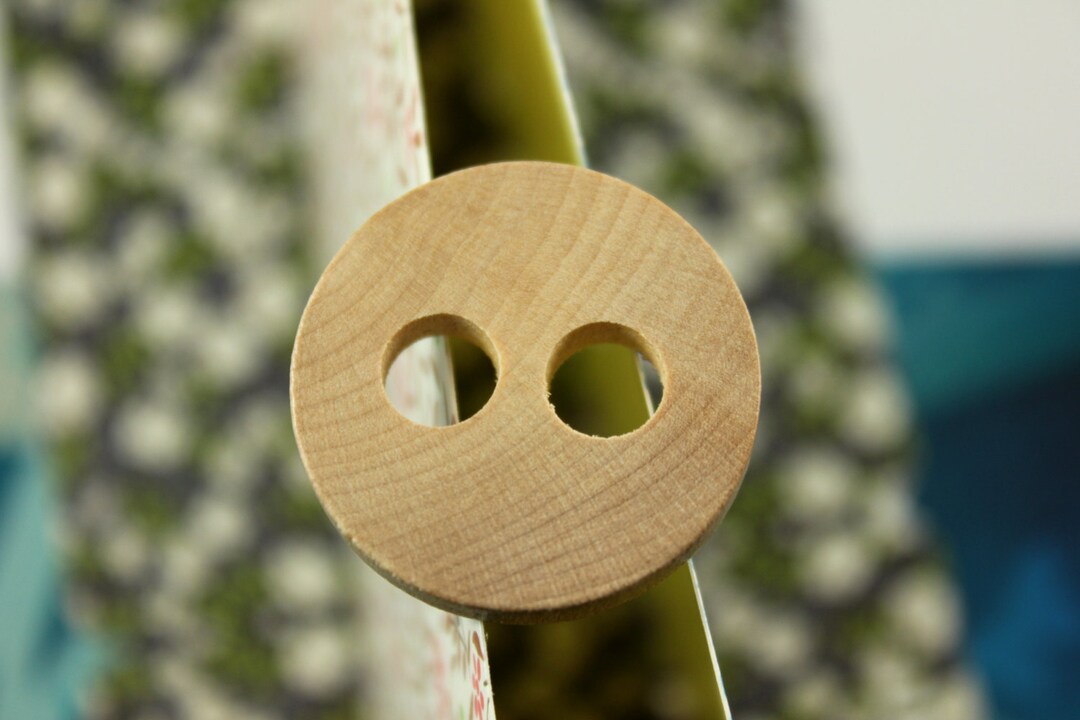 Natural Wooden Buttons - Large Holes Design Round Natural Wooden ...
