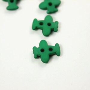 Set 10 Lovely Green Cartoon Airplane Design Plastic Buttons. 0.51 Inch ...