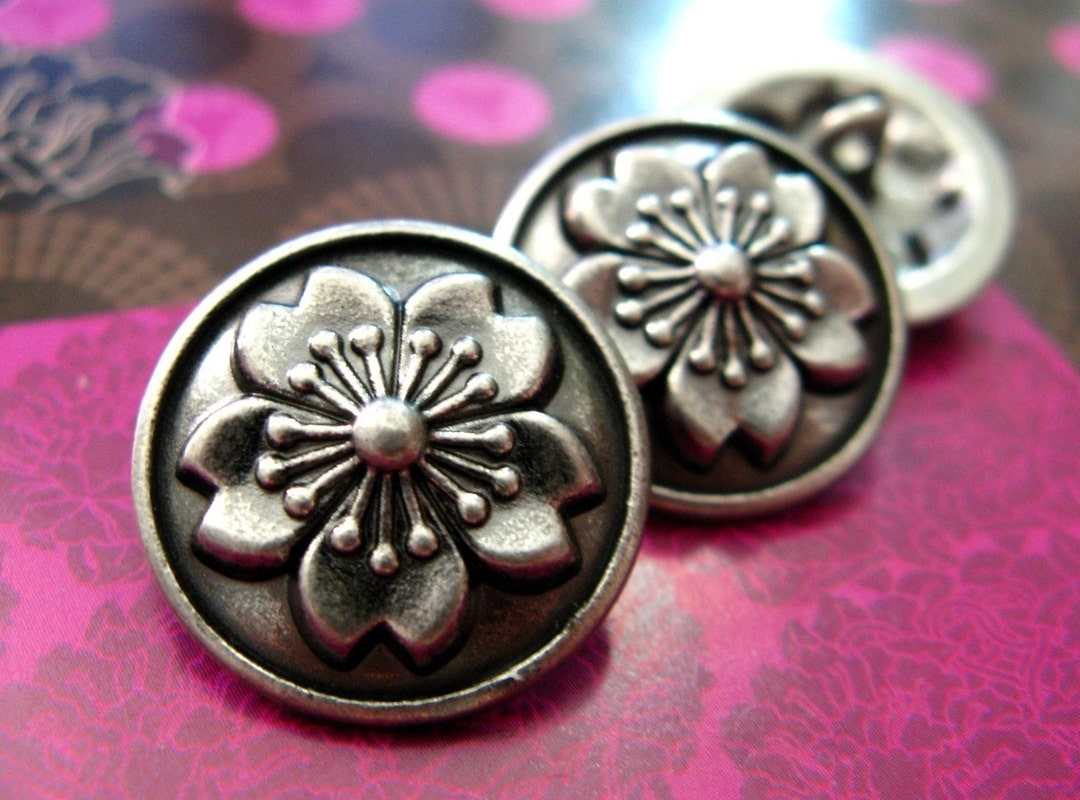 Set 10 Pieces 18mm (0.71 Inch) Sakura Pattern Gray Silver Buttons. - Etsy