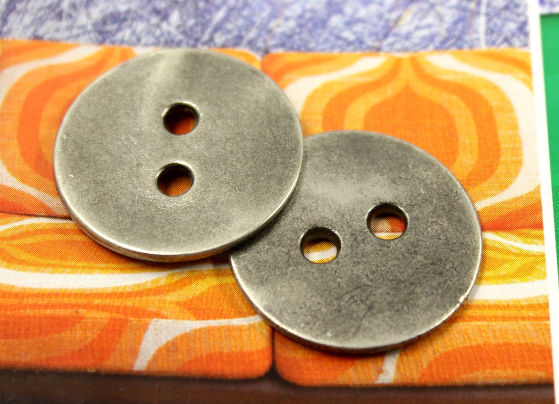 Metal Buttons Gray Silver 2 Holes Buttons. 1 Inch. 10 Pcs - Etsy