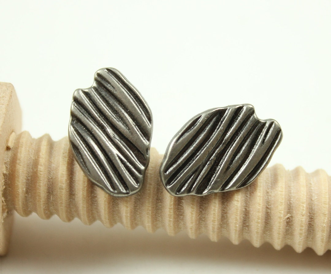 Metal Buttons - Amazing 10 Pieces of ASYMMETRICAL Bump Stripes Gunmetal ...