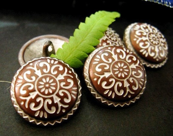 Metal Buttons - Carpet Pattern Metal Buttons , Copper White Color ...