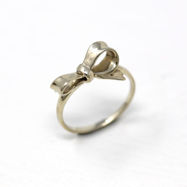 Gold Bow Ring - Etsy