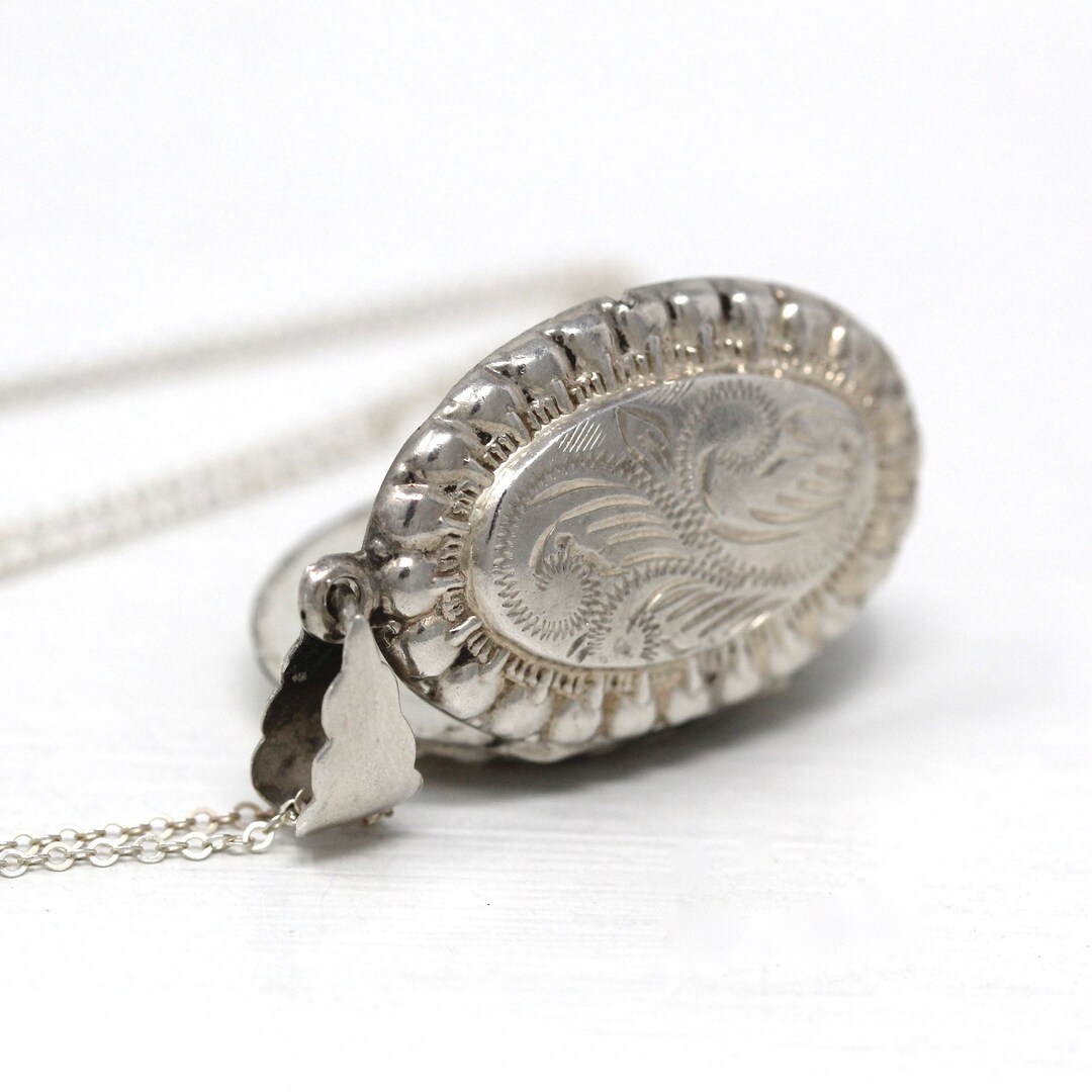 Sale Vintage Photo Locket Estate Sterling Silver Engraved Nature ...