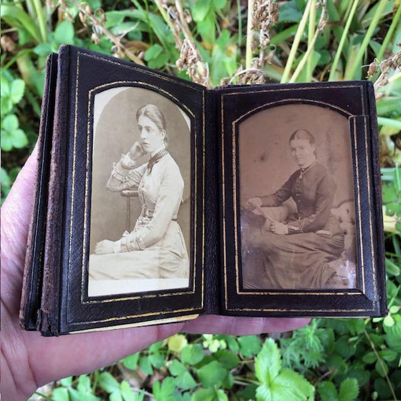 Rare Victorian CDV Concertina Photo Frame. Holds 12 Cdvs. Shabby Gold ...