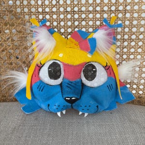 Dandy Cat Mask - Etsy