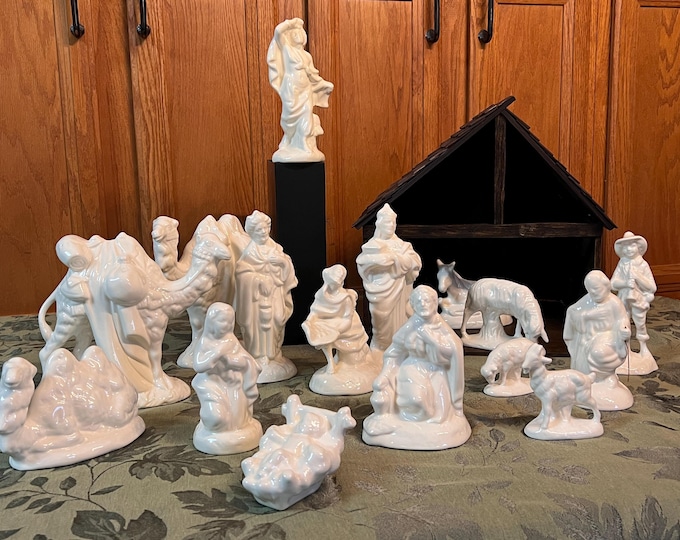 Handmade Ceramic Nativity Set – 16 Figures, Rustic Wooden Barn - Etsy
