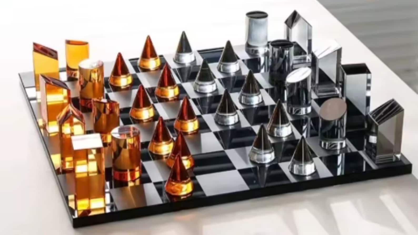 Luxury Crystal Chess Set: Geometric Glass Board Game, Modern Home Decor ...