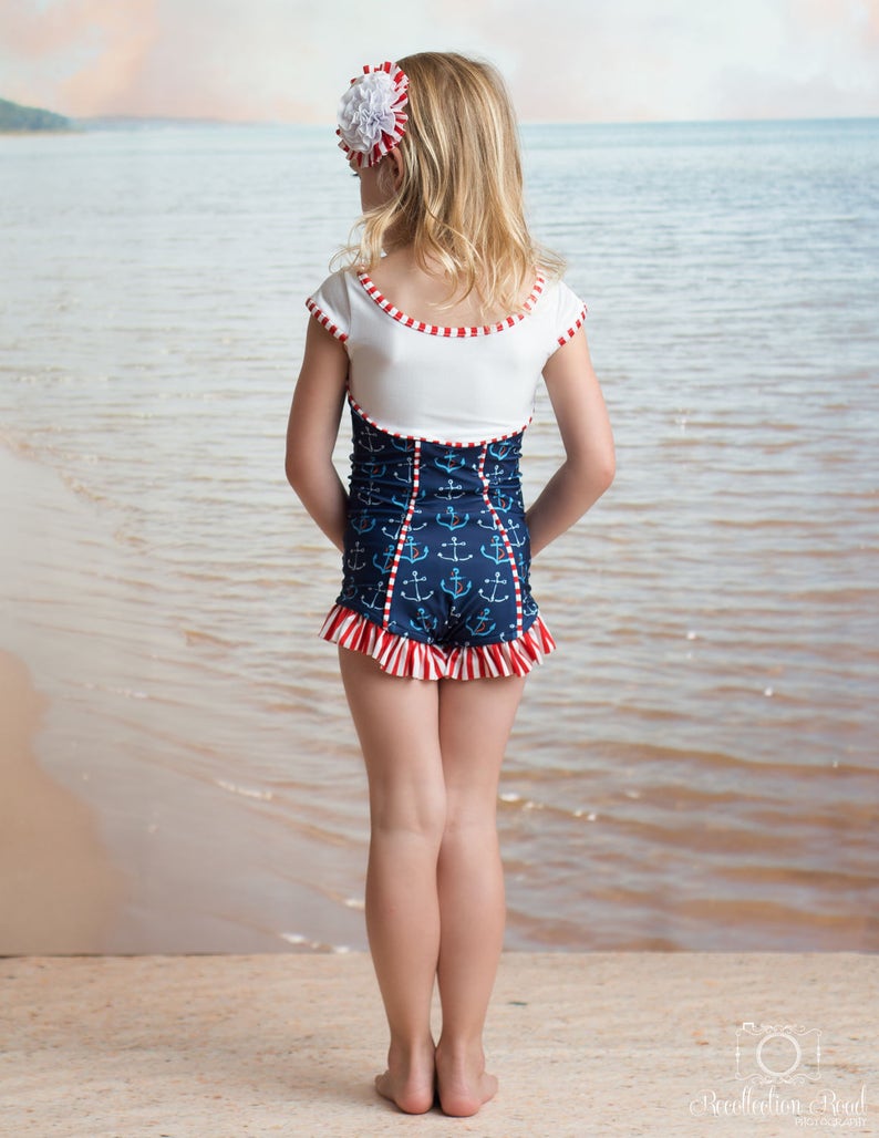 Sale Sweetheart Short Sleeve Swimsuit In Victory Garden Size Etsy