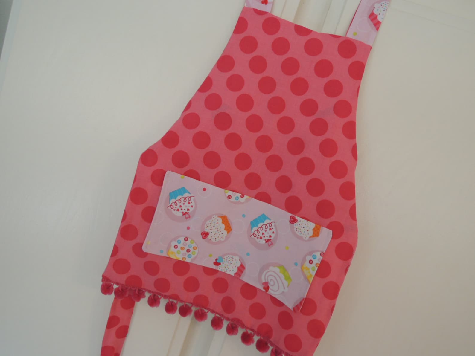 Pattern Kids Apron Tutorial with photos Reversible Easy to | Etsy