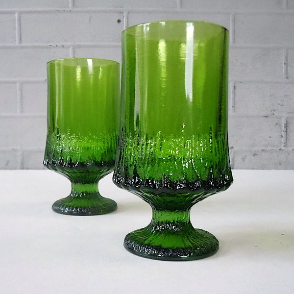 Green Glass Goblets - Etsy