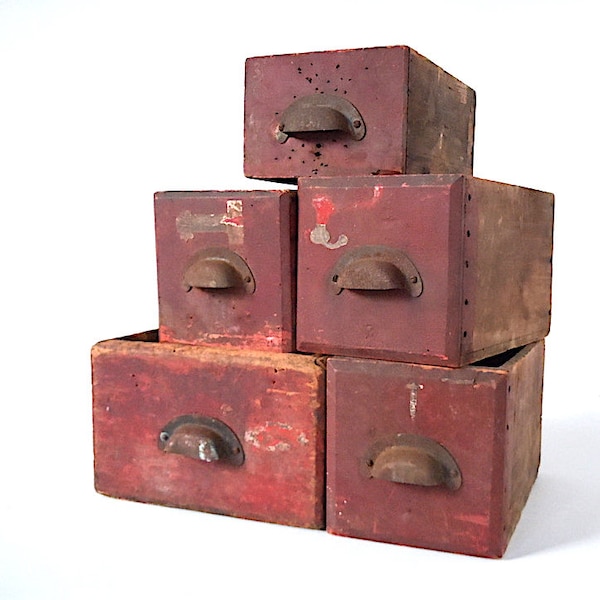 Distressed Primitive - Etsy