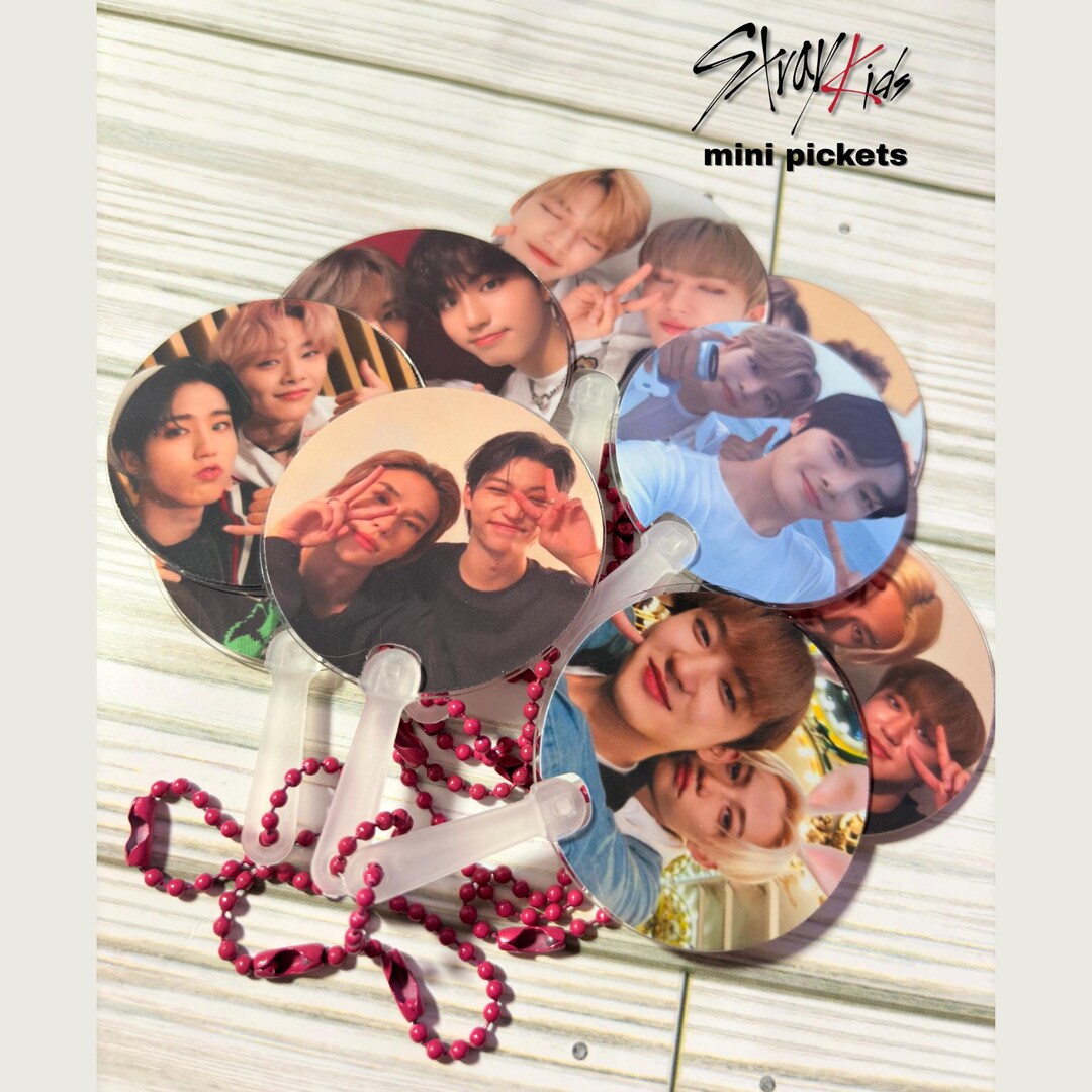 K-pop Stray Kids SKZ DUO Mini Fan Picket Keychain - Etsy
