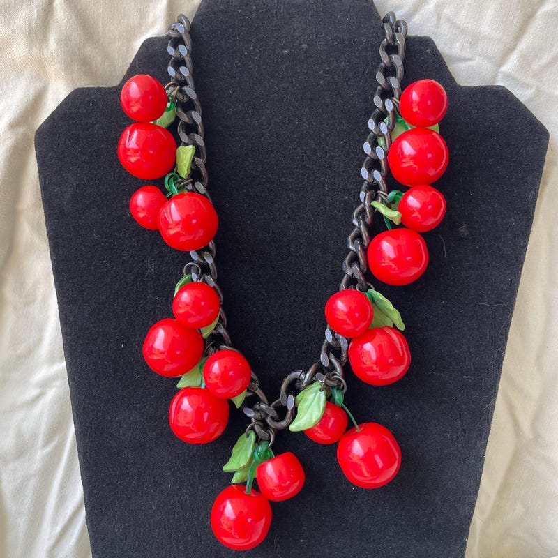 Cherry Red Bakelite - Etsy