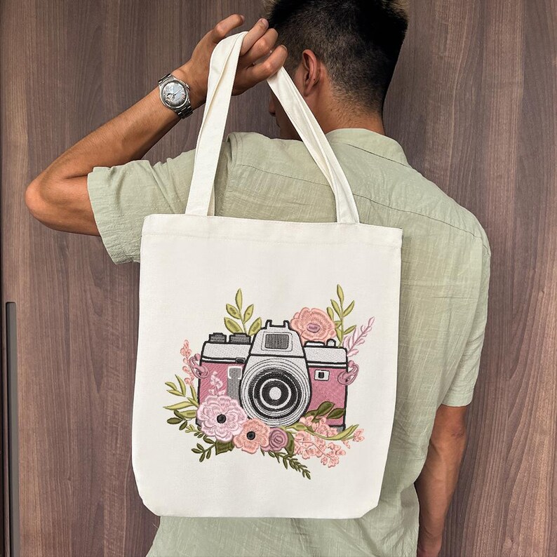Floral Camera Embroidery Design, Retro Camera With Flowers Machine File ...