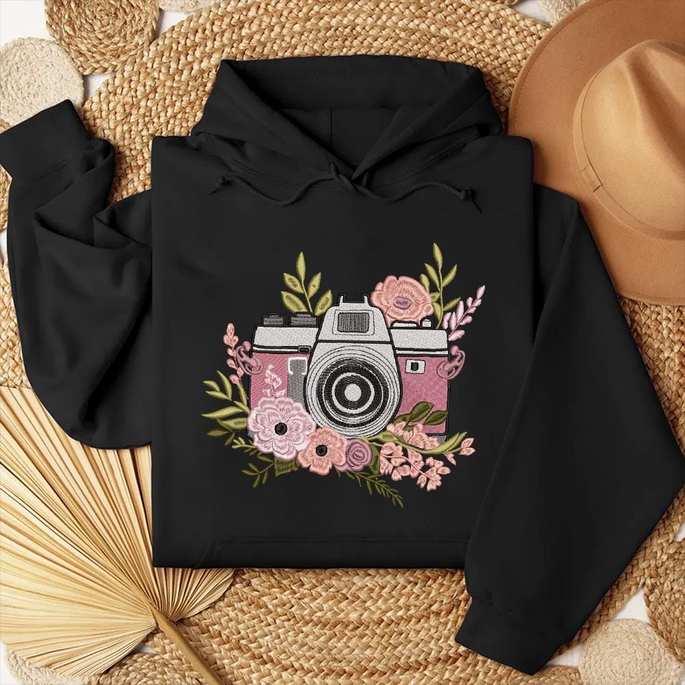 Floral Camera Embroidery Design, Retro Camera With Flowers Machine File ...