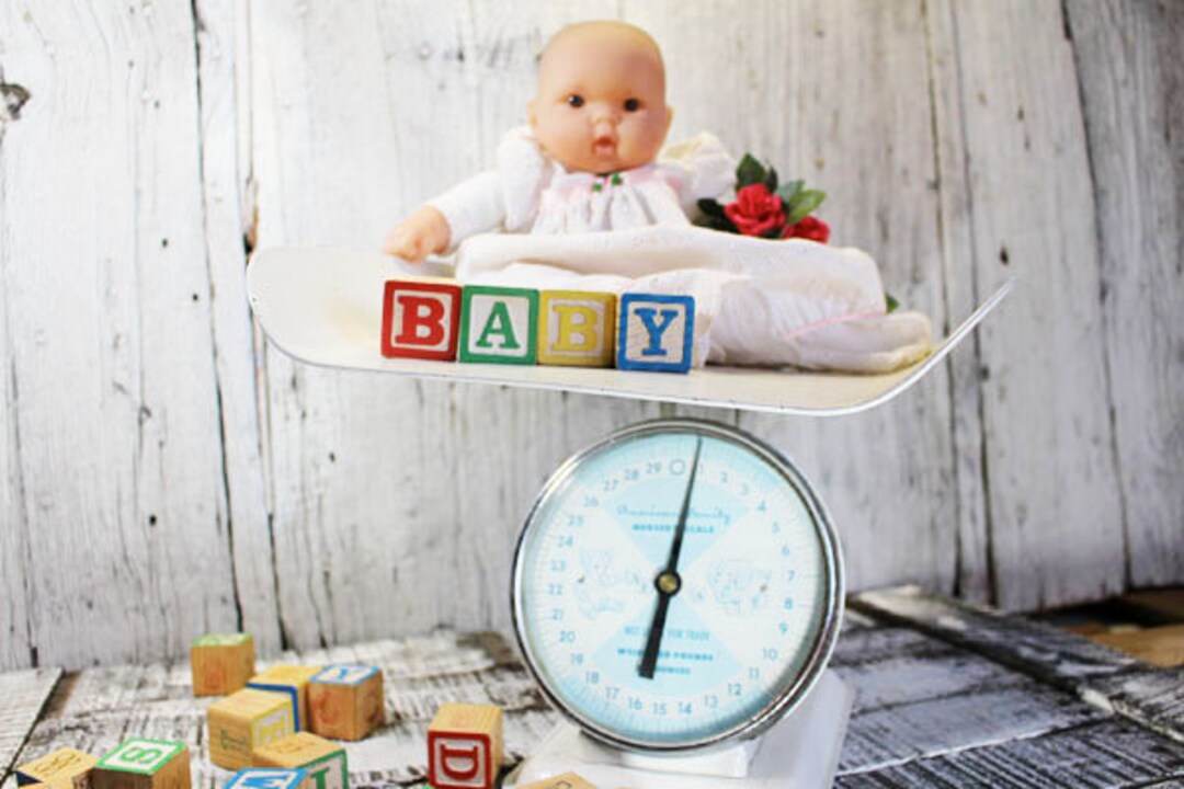 Baby Scale, American Family Nursery Scale, Photo Prop, Nursery Decor - Etsy