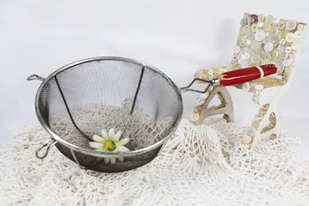 Large Strainer With Red Wood Handle - Etsy Australia