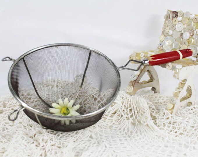 Large Strainer With Red Wood Handle - Etsy