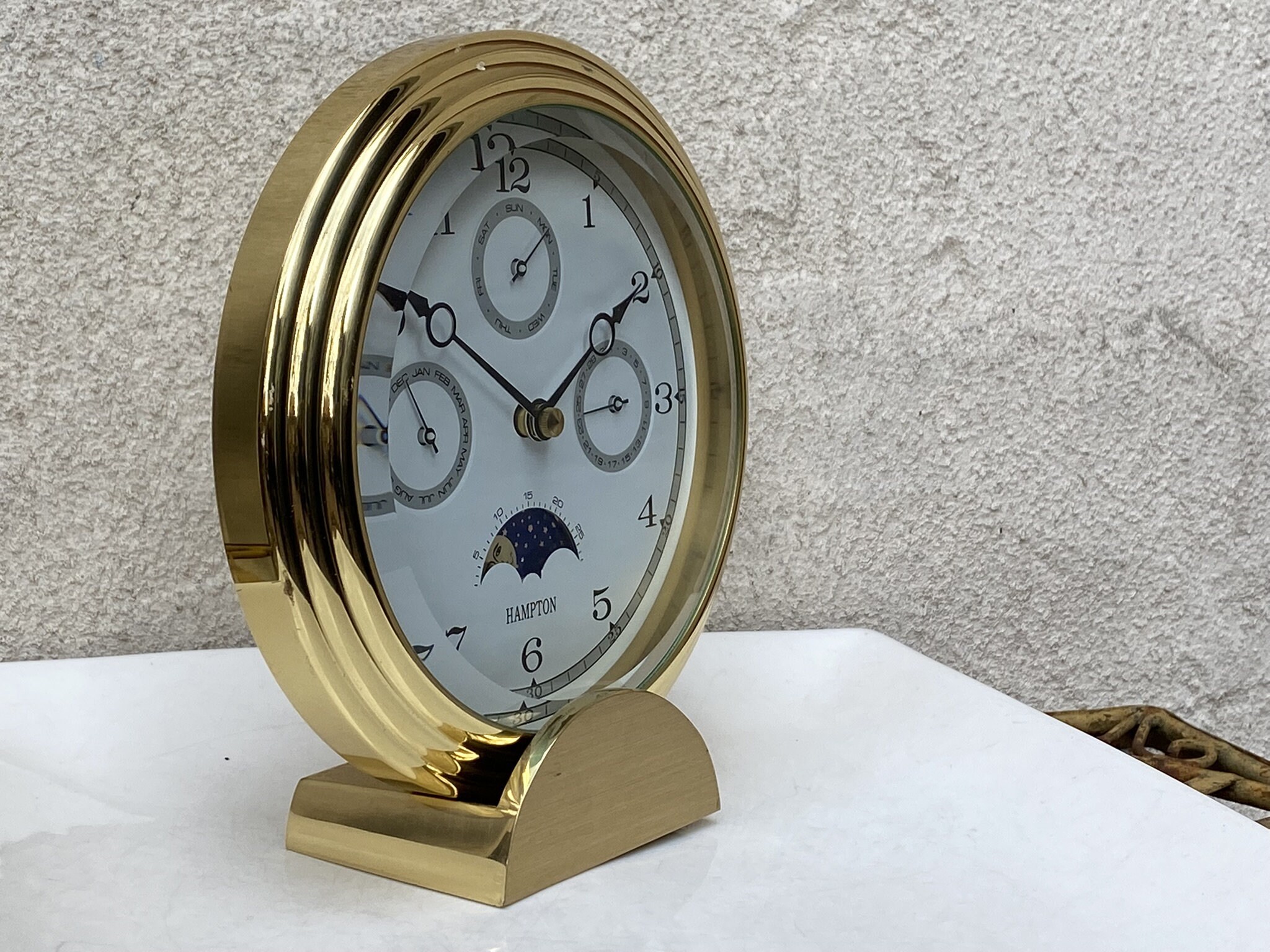Hampton Round Brass Moon Phase Desk Clock - Etsy