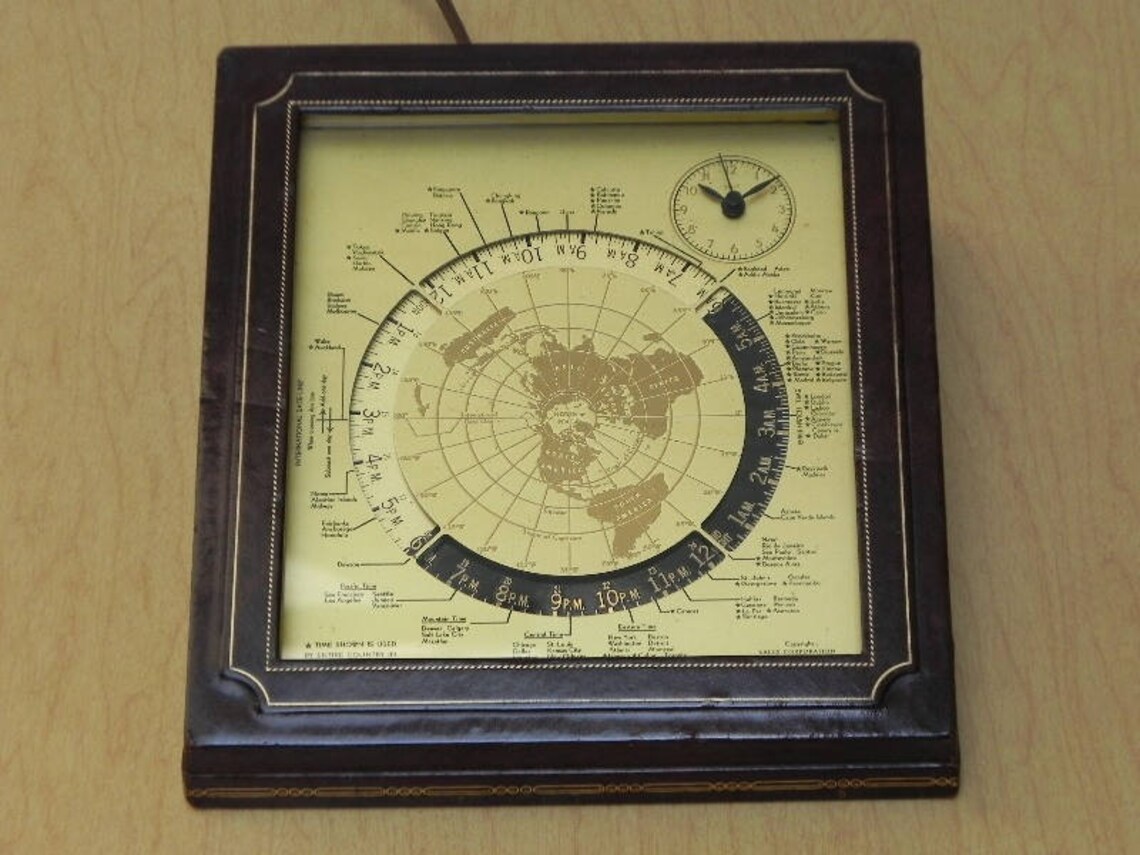 Kalex Large Gold World Desk Clock in Leather, From 1951 - Etsy