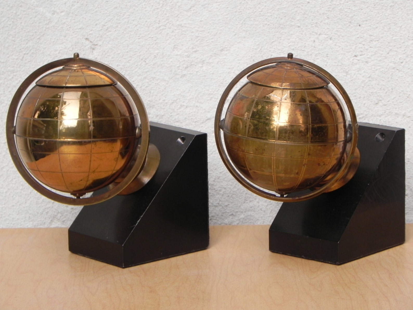 Mid Century Copper Colored Metal Globe Bookends With Tobacco - Etsy