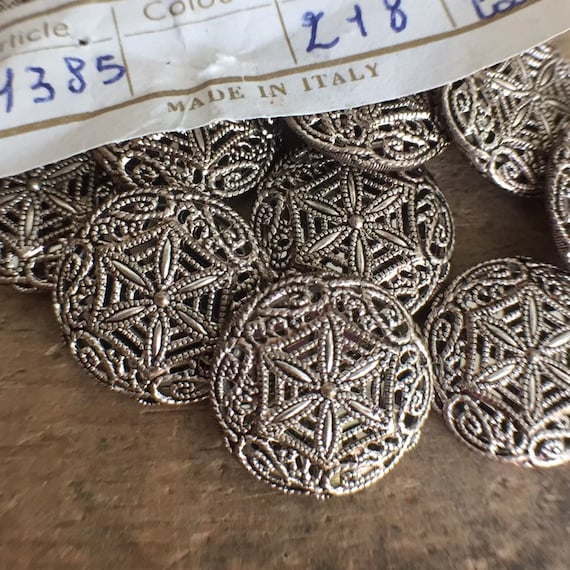Vintage Italian Filigree Sparkly Detailed 18mm Button | Etsy