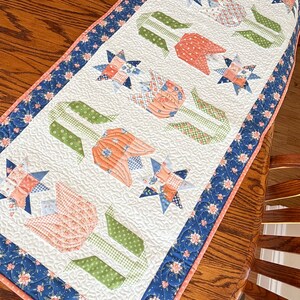 Handmade Quilted Tulip Time Table Runner in Peach and Blue - Etsy