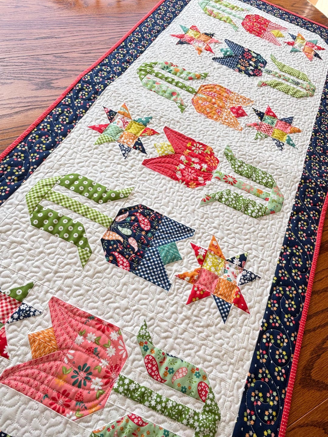 Tulip Time Table Runner Kit With Raspberry Summer Fabric by Sherri and Chelsi - Etsy