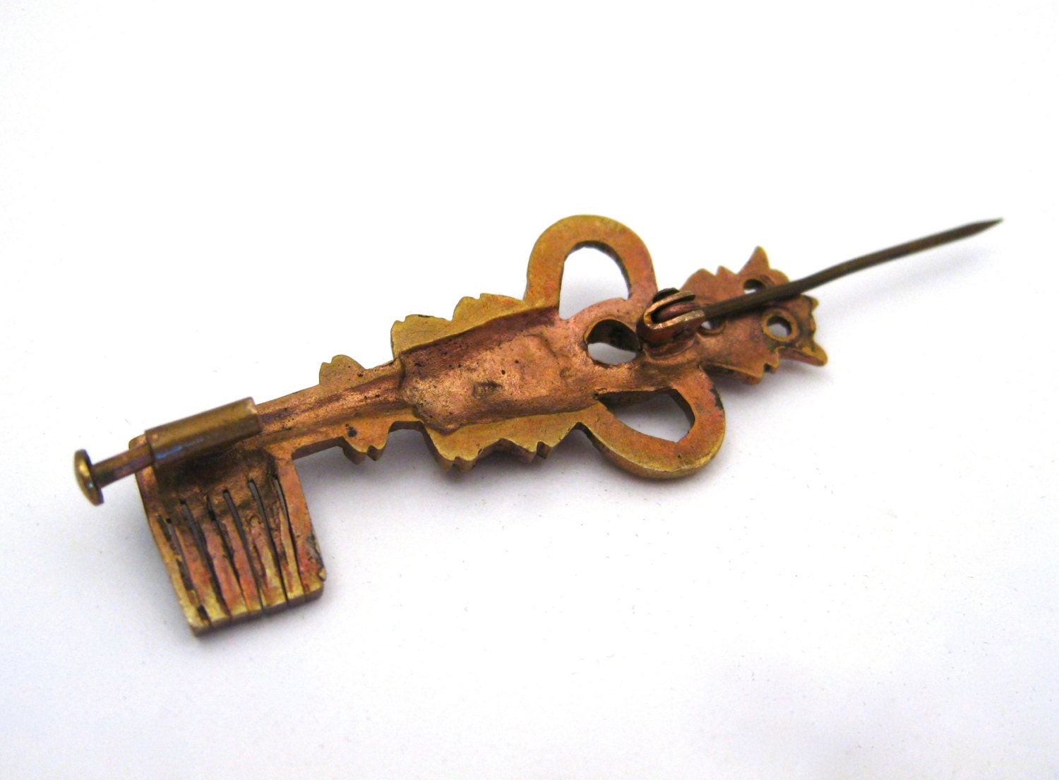 Vintage Brass Figural Skeleton Key Brooch Pin - Etsy