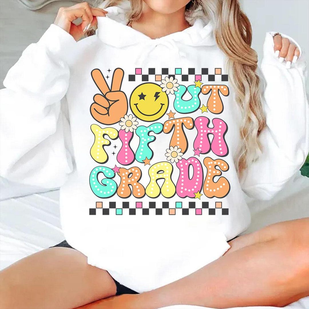 Peace Out 5th Grade Groovy Smile Face Last Day of School Png, 5th Grade ...