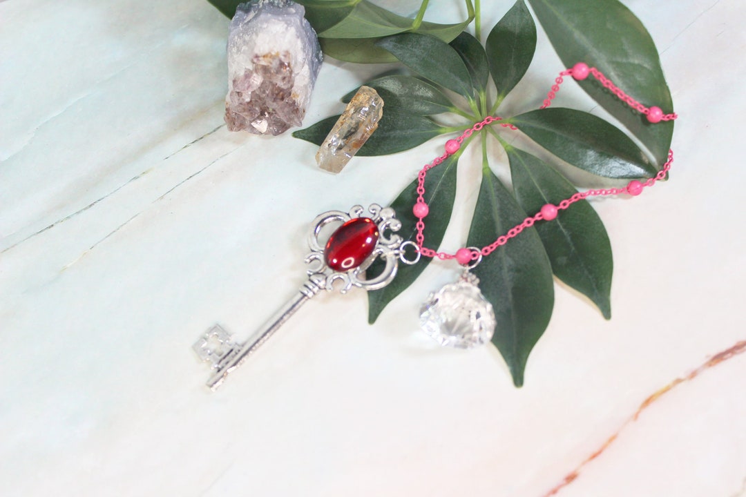 Silver Crystal Pink Necklace Chibi Sailor Moon Cosplay Costume ...