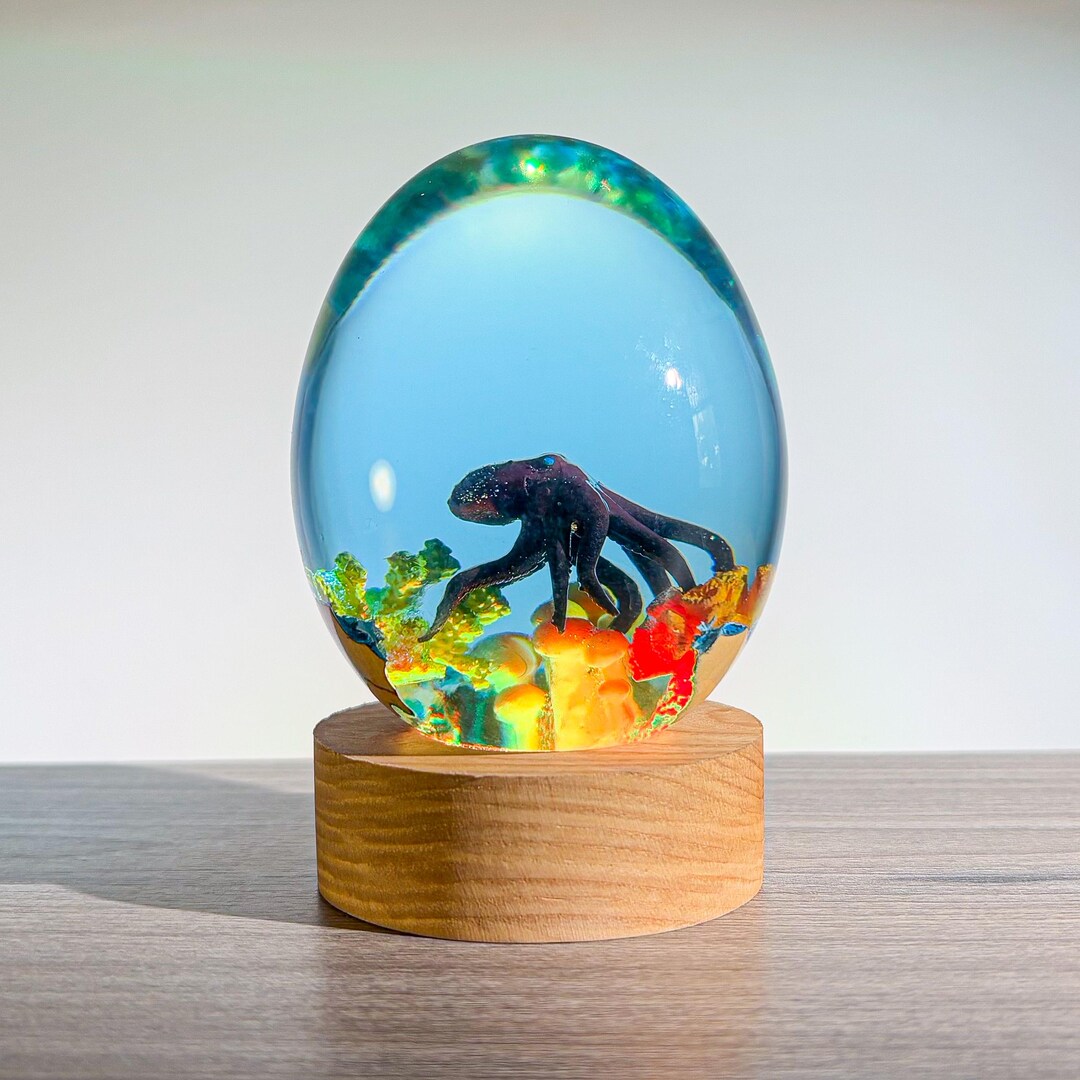 Octopus Resin Egg Lamp – Handmade Ocean Night Light With Coral Reef ...
