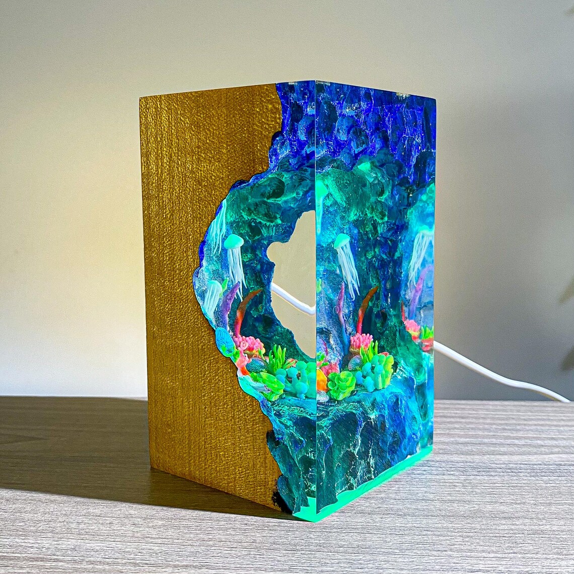 Jellyfish Coral Reef Resin Lamp – Glowing LED Epoxy Light for Ocean ...